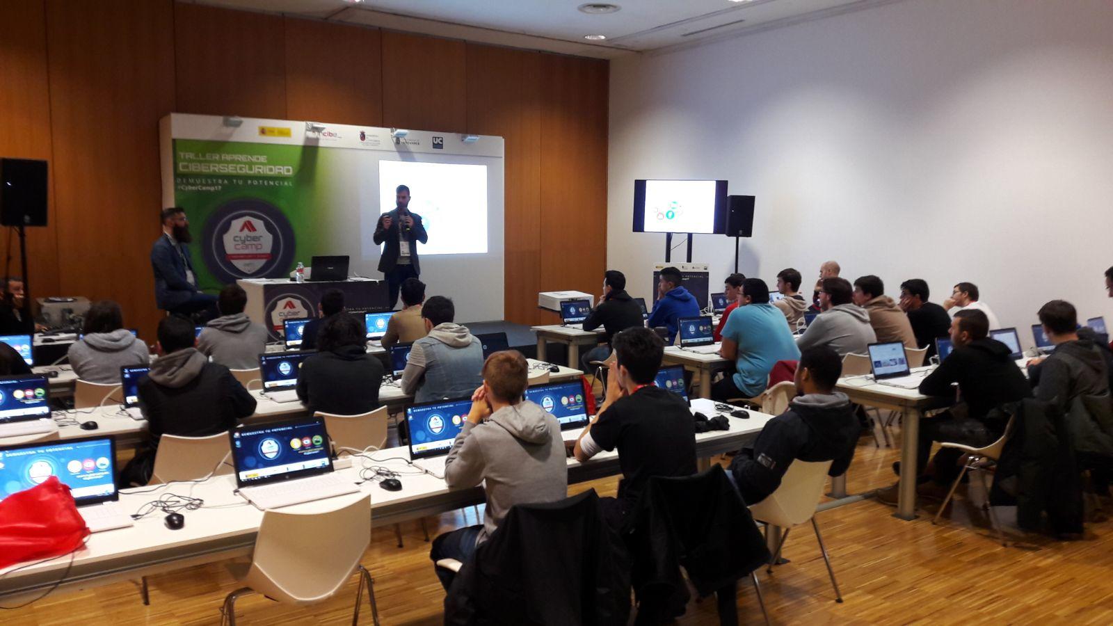 Curso de informática: Encontrando alumnos